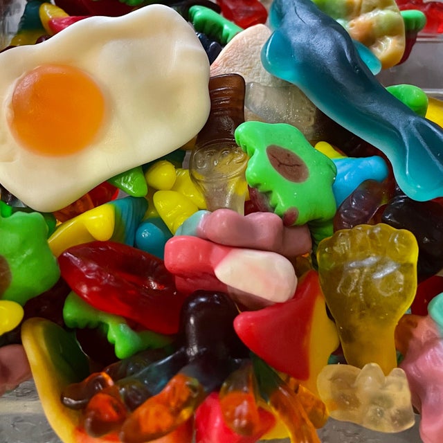 Shop - Scoops and Candy Pick and Mix Sweets, Drinks, snacks and more ...